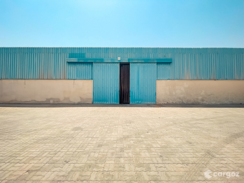 The top 10 warehouses for your requirements.